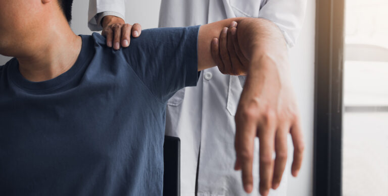 A guide to shoulder pain and problems | My Vanderbilt Health